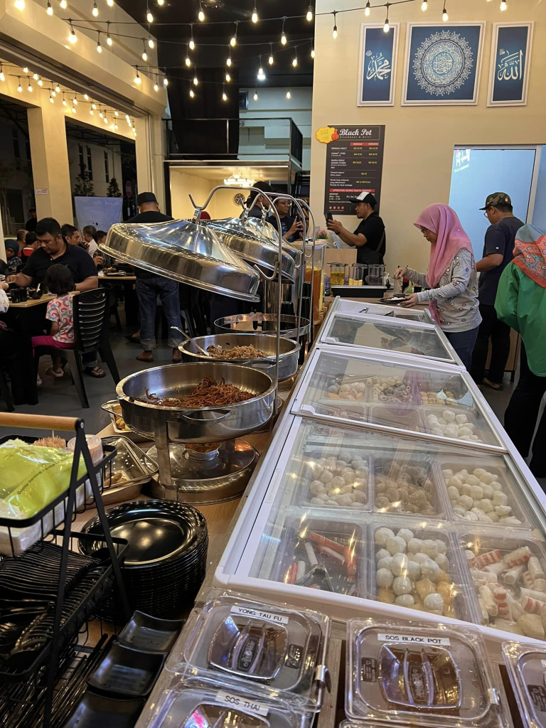 13 Tempat Makan Steamboat Best Di Putrajaya