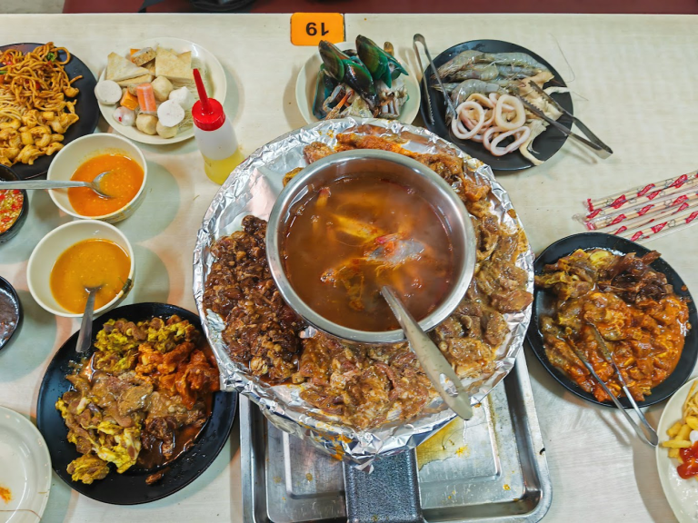 13 Tempat Makan Steamboat Best Di Melaka