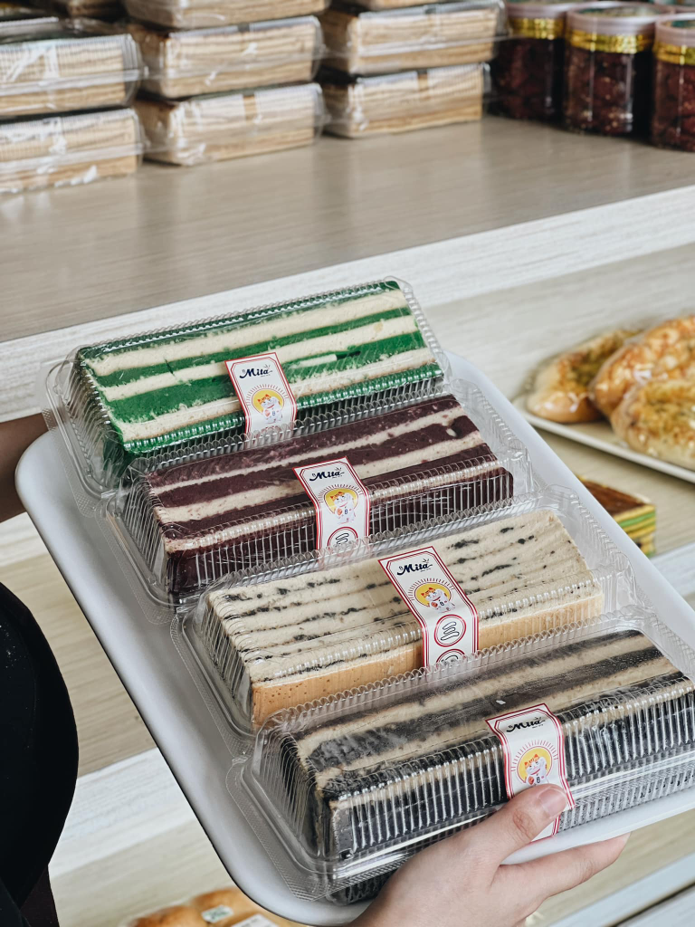 13 Tempat Makan Best Roti & Pastri di Kuching Sarawak